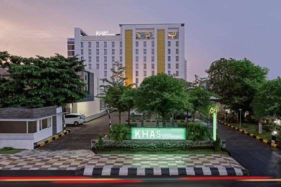 10 Rekomendasi Hotel di Semarang Kota, Intip Fasilitasnya! – Belvania Trans